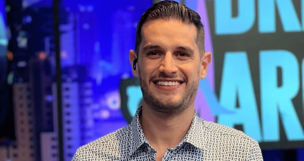 Adrián Marcelo regresa a Televisa por la puerta grande | Extremo Noticias